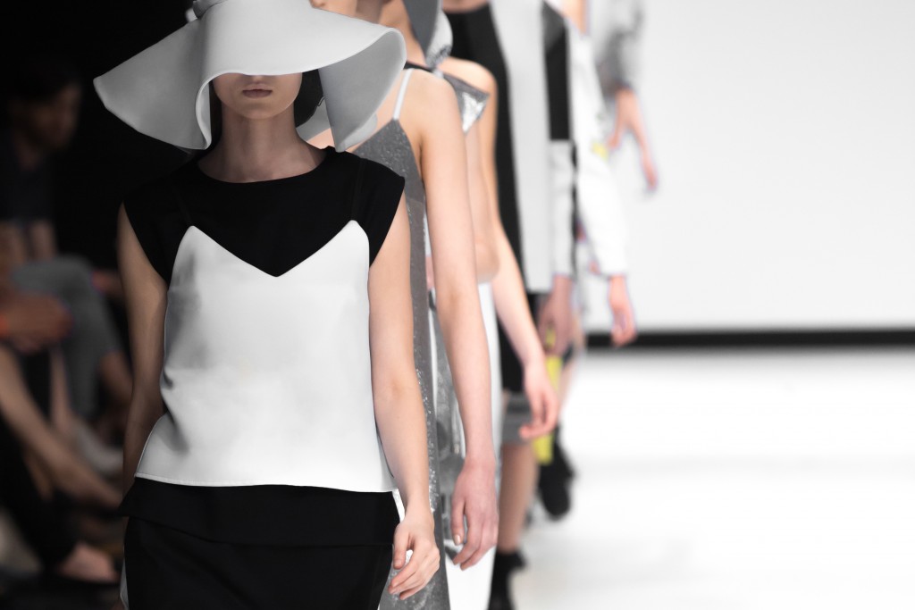 The Rise and Fall of Fashion Trends in History | Banded Mongoose